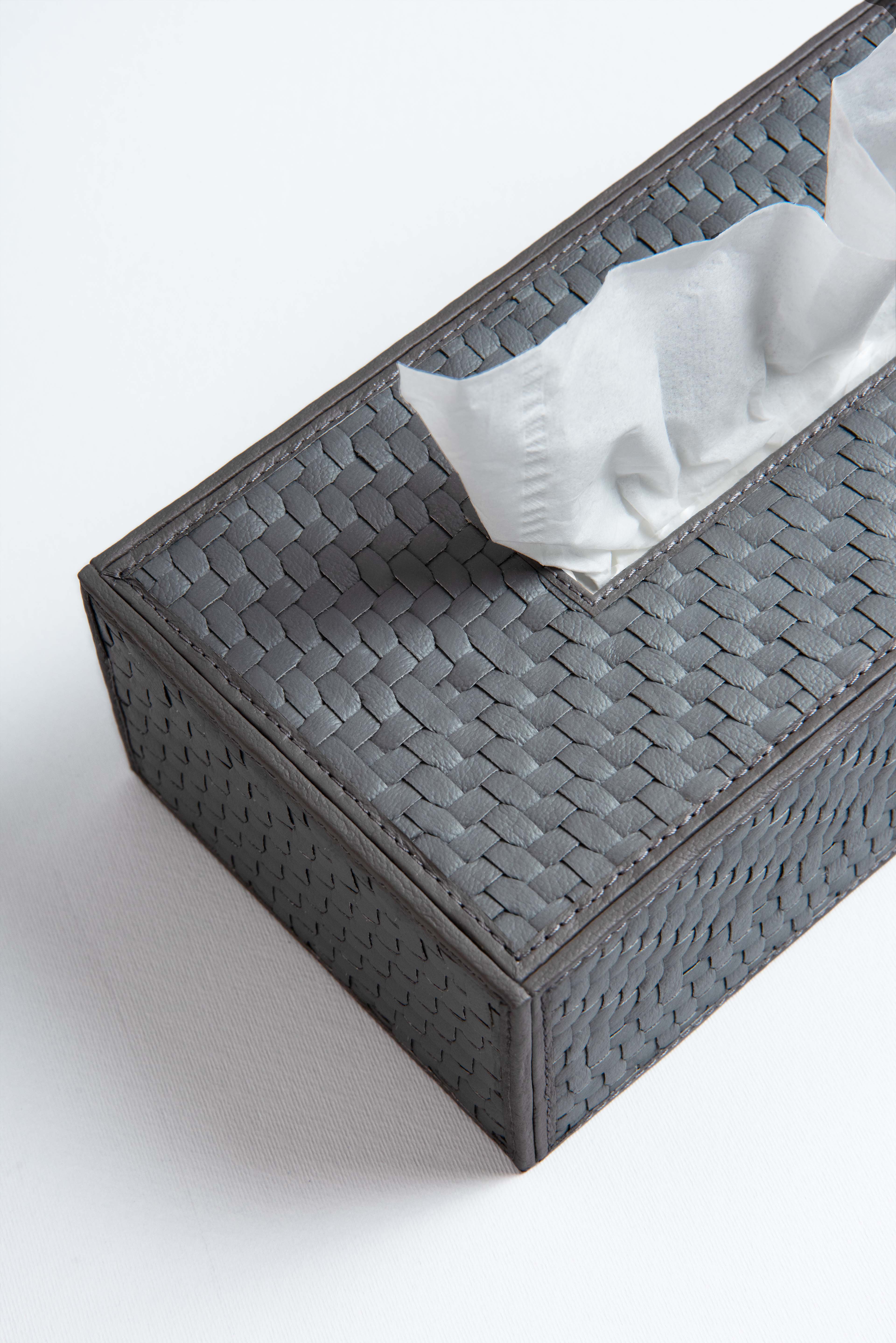 WOVEN RECTANGLE TISSUE BOX HOLDER – Aljoud Lootah Design Studio