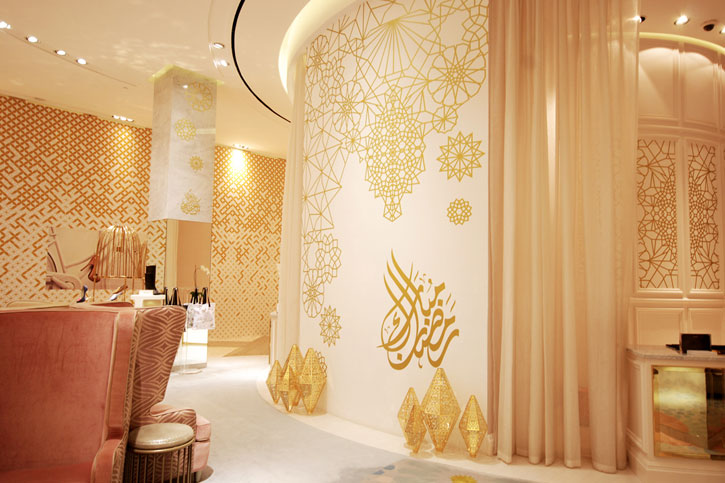 Level Shoes Ramadan Display – Aljoud Lootah Design Studio